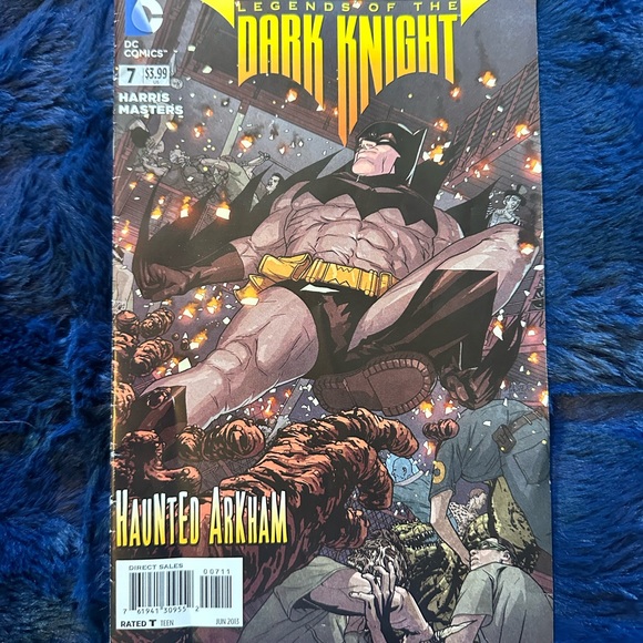 DC Comics | Other | Dc Comics Dark Knight Issue 7 Haunted Arkham | Poshmark